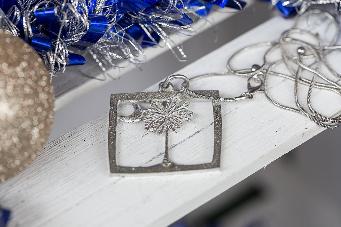 South Carolina Jewelry - SC Flag Pendant Pewter – House of Morgan Pewter